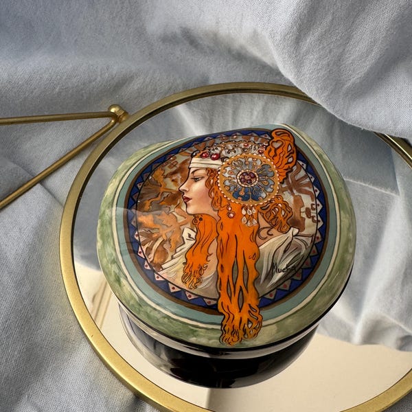 Lacquer Trinket Box - Etsy