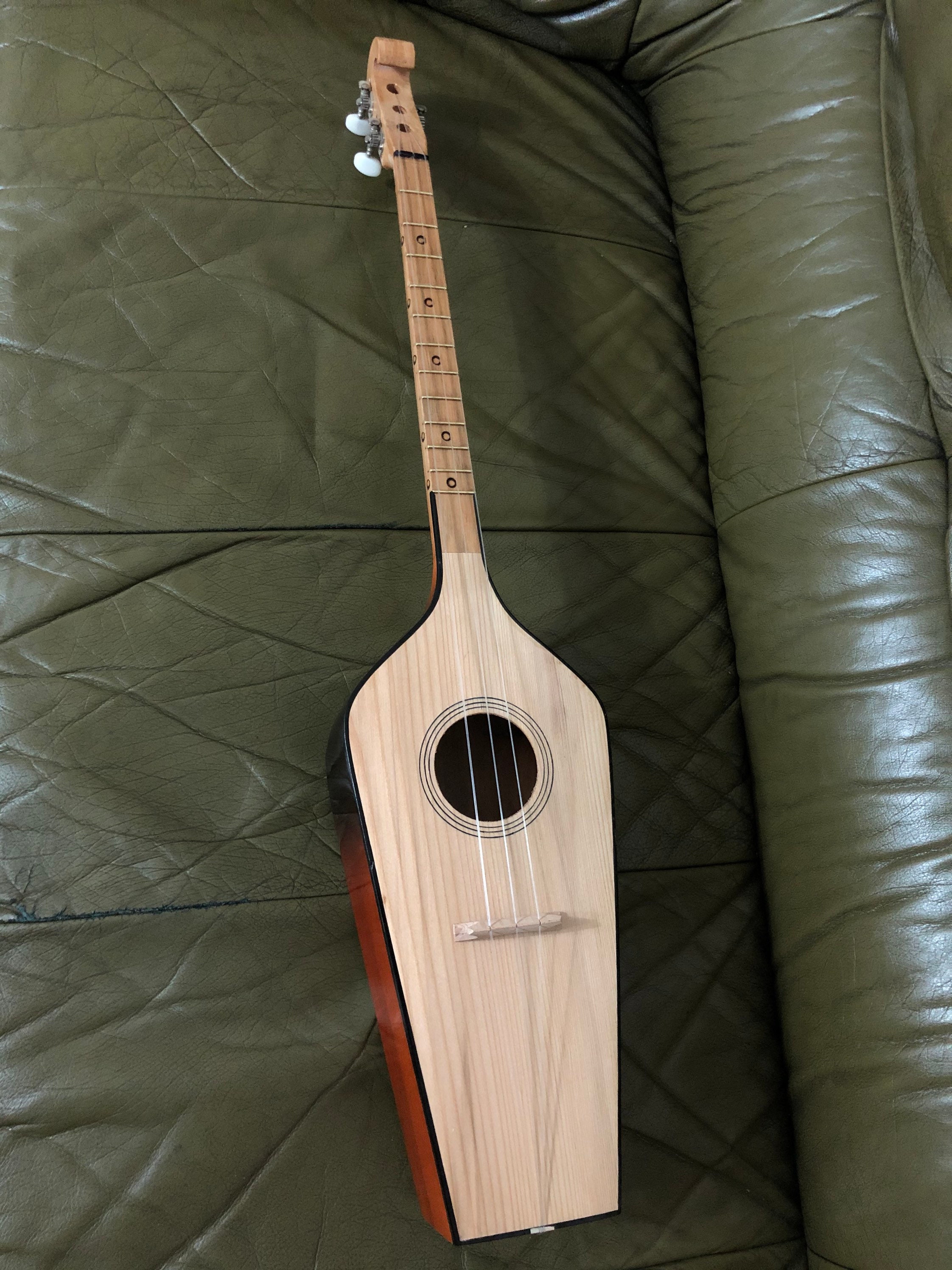 Panduri / Fanduri georgisches Volksinstrument Handgemacht - Etsy.de
