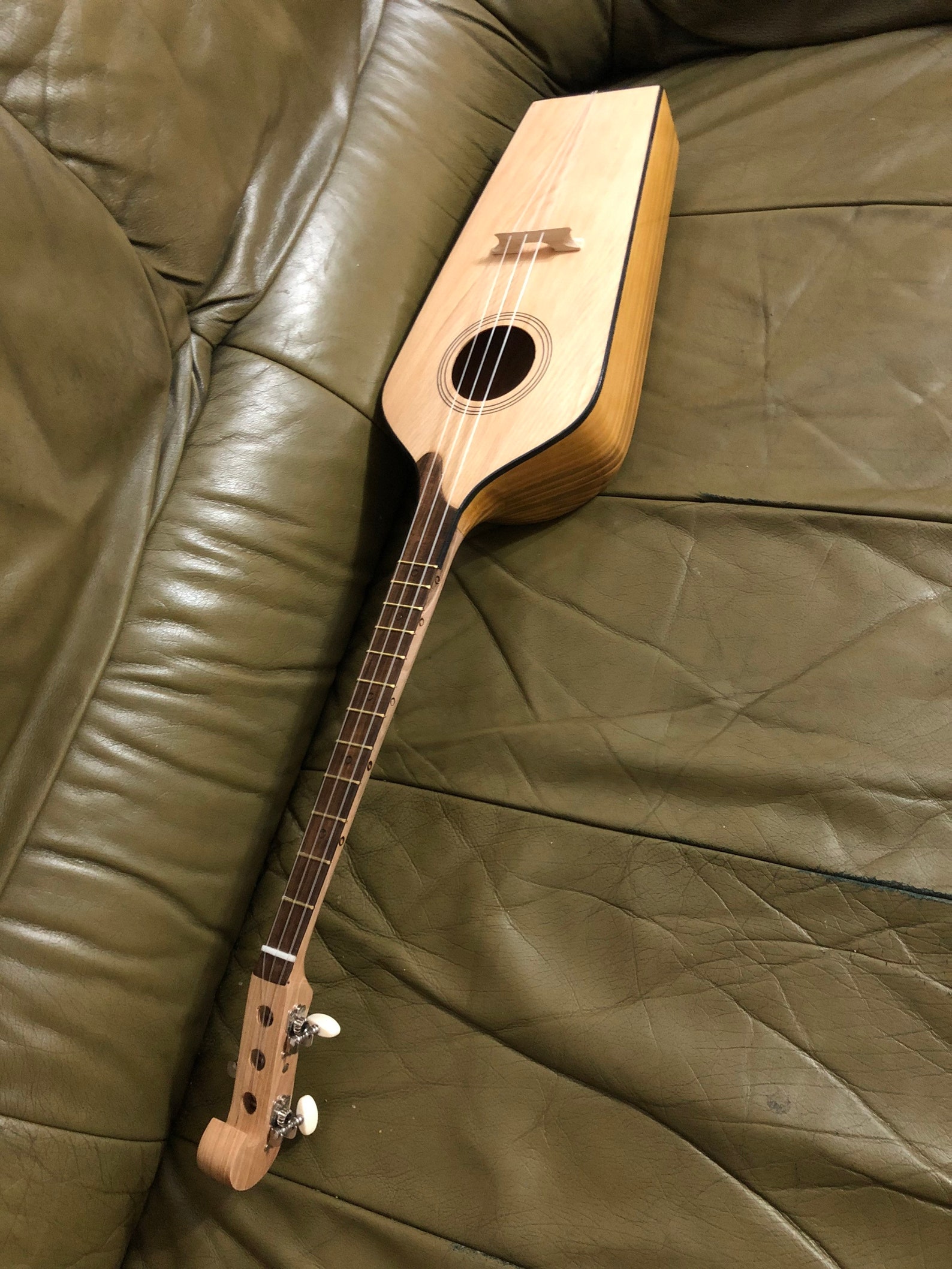 Panduri / Fanduri Georgian Folk Instrument Handmade - Etsy