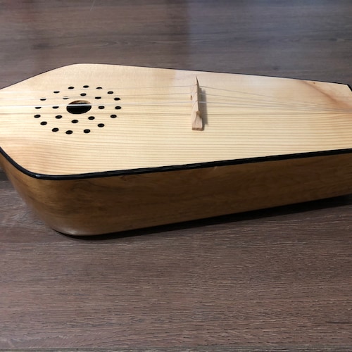 Panduri / Fanduri Georgian Folk Instrument Handmade - Etsy