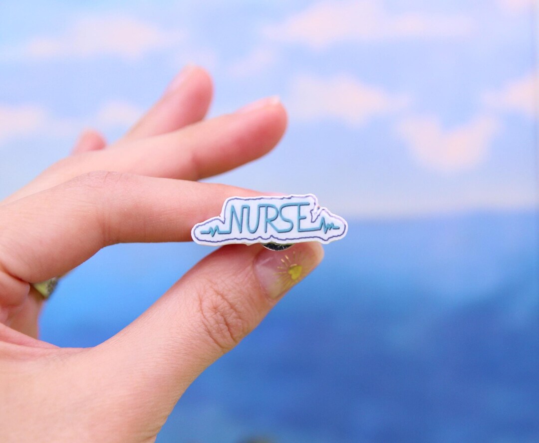 Nurse Pin Brooch, Gift for Nurse, Lifeline Pin Badge, Nurse Student ...