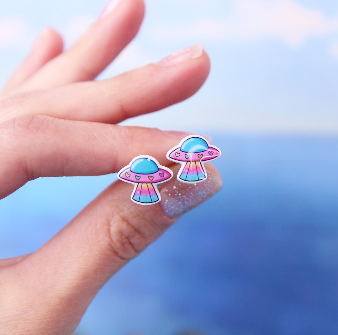 UFO Stud Earrings, Sci-fi Lover Gift, Alien Ship Earrings, Take Me Away ...