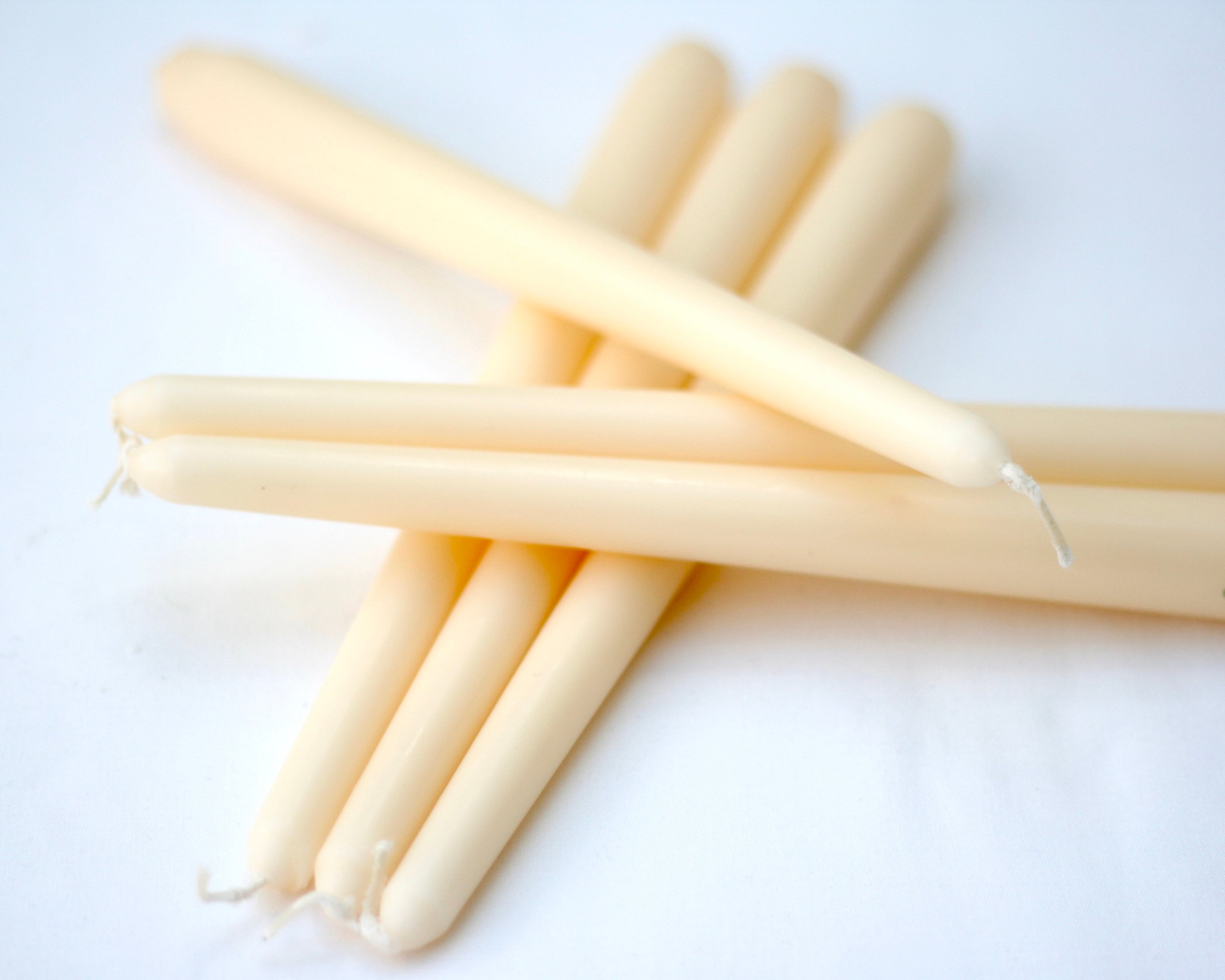 Cream Taper Candles / Dinner Candles / Pack of 6 / 25cm Long ...