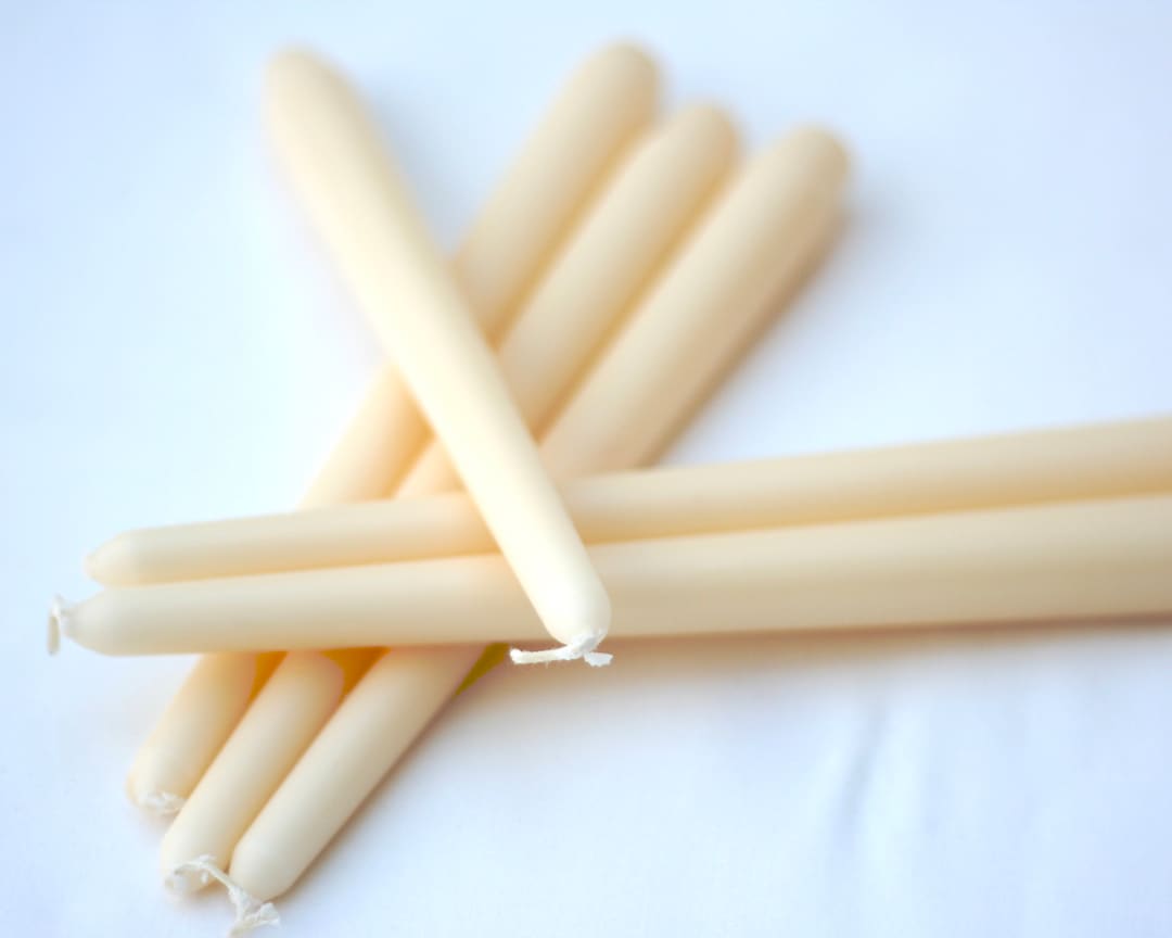 Cream Taper Candles / Dinner Candles / Pack of 6 / 25cm Long ...