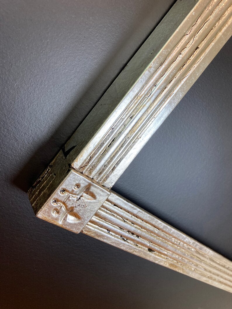 Antique Silver Leaf Picture Frame With a Contemporary Finish for a 30.5 ...