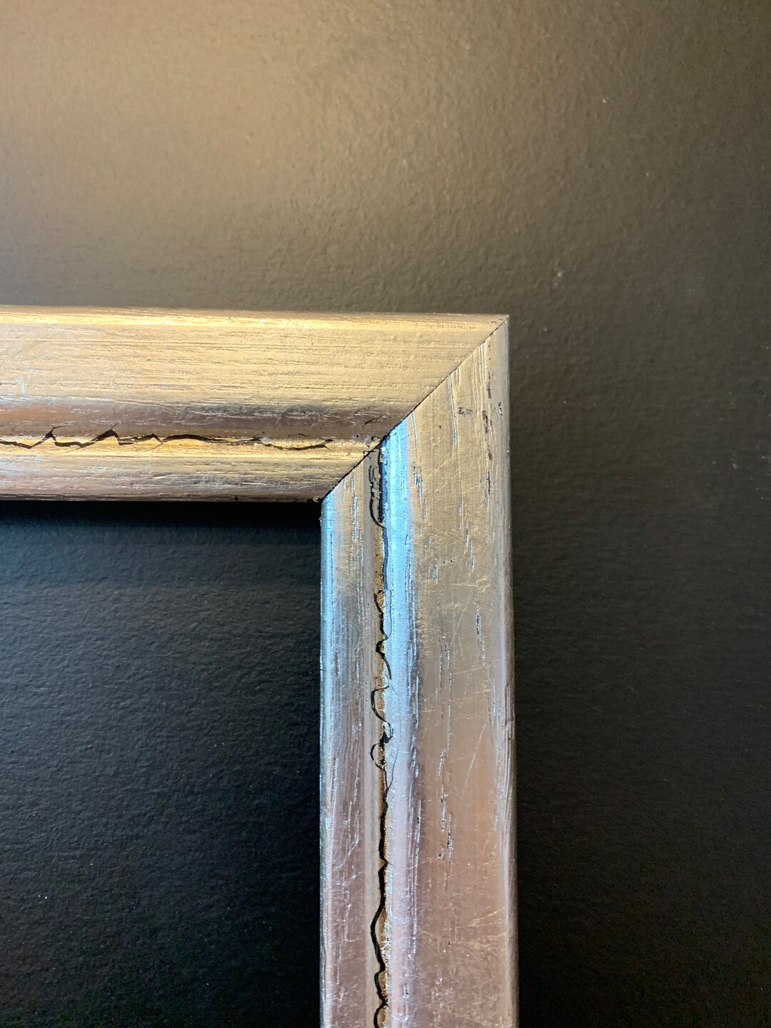 Antique Silver Leaf Picture Frame With a Contemporary Finish for a 4" X ...