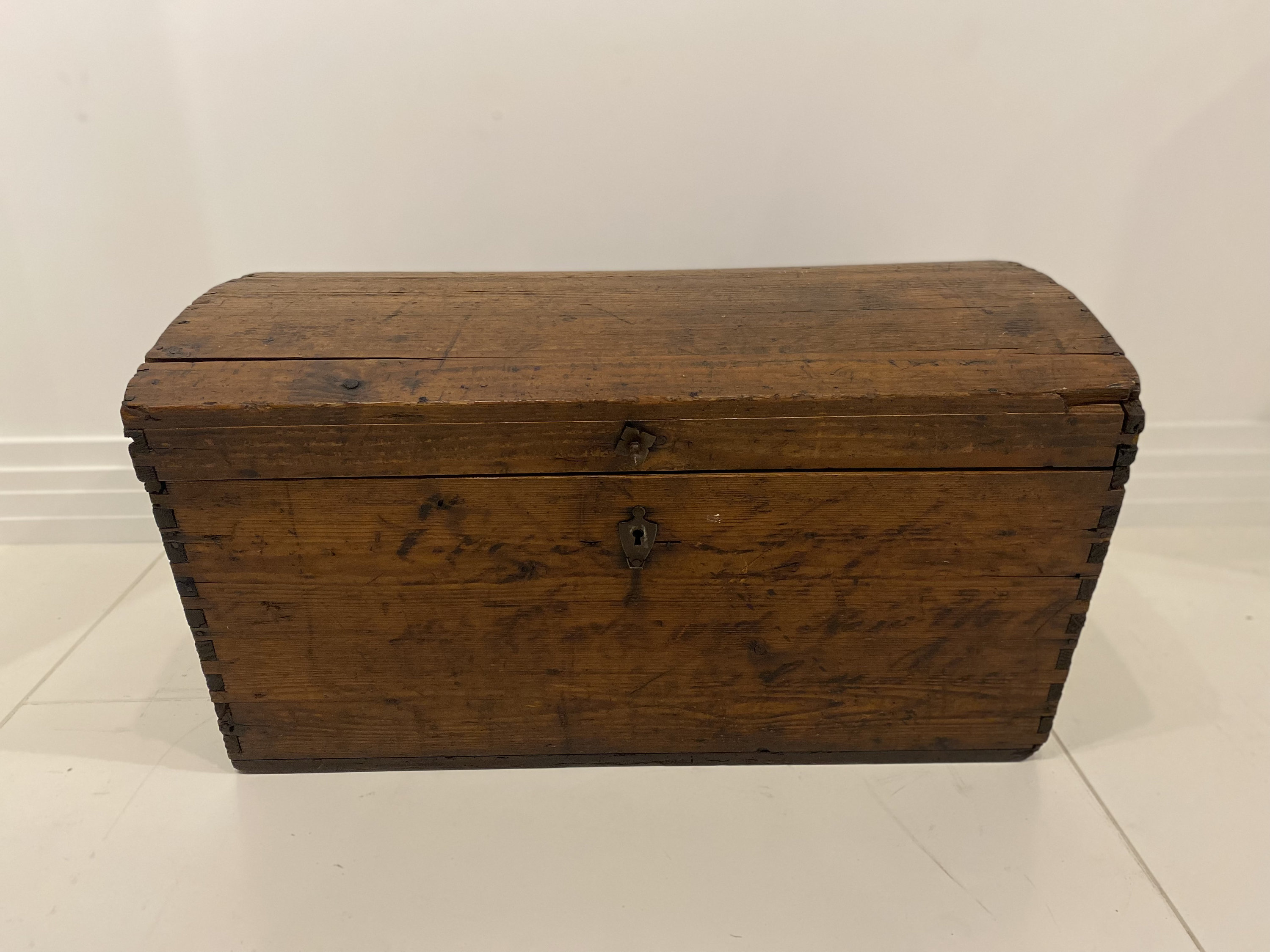 Arched, Dovetailed Wooden Trunk - Etsy
