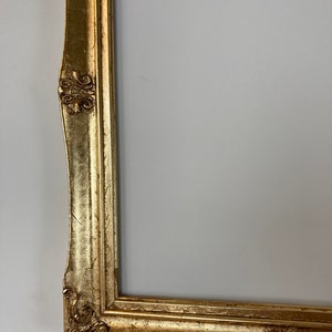 Antique Gold Leaf Picture Frame With a Contemporary Finish for a 20" X ...