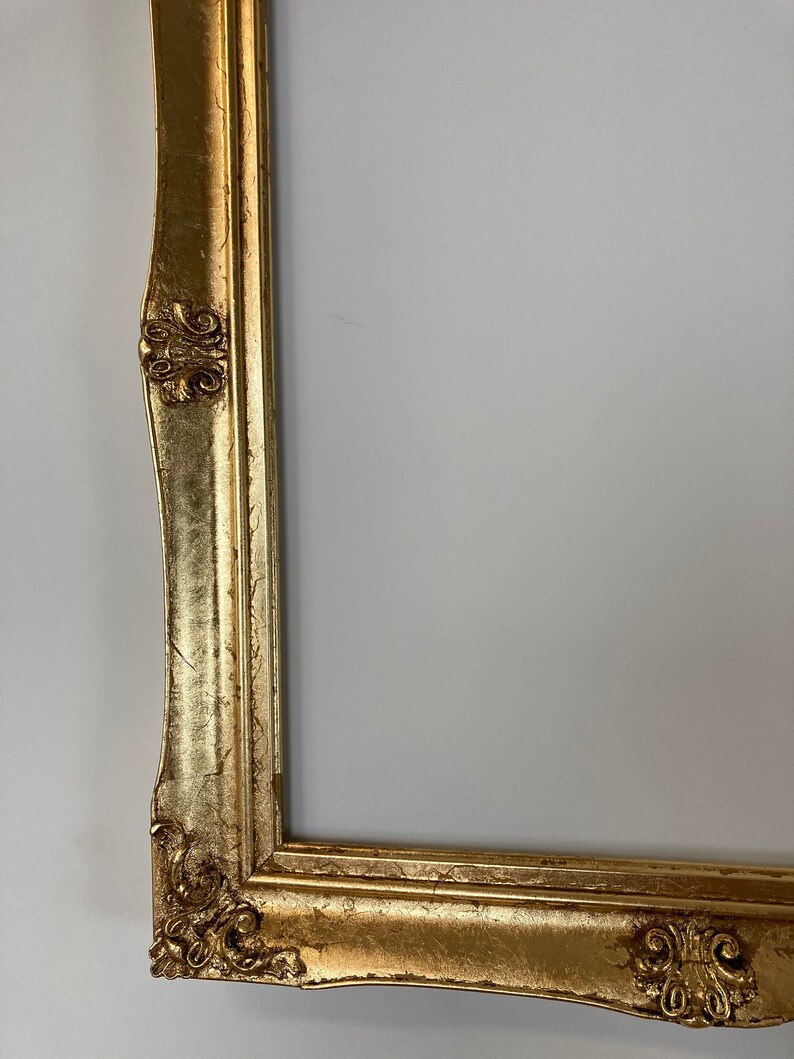 Antique Gold Leaf Picture Frame With a Contemporary Finish for a 20 X ...