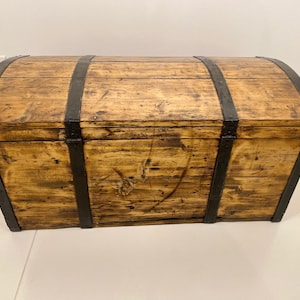 Primitive Dovetail German Immigrant Trunk - Etsy