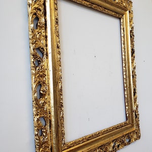 Antique Gold Leaf Picture Frame With a Contemporary Finish for a 20 1/8 ...