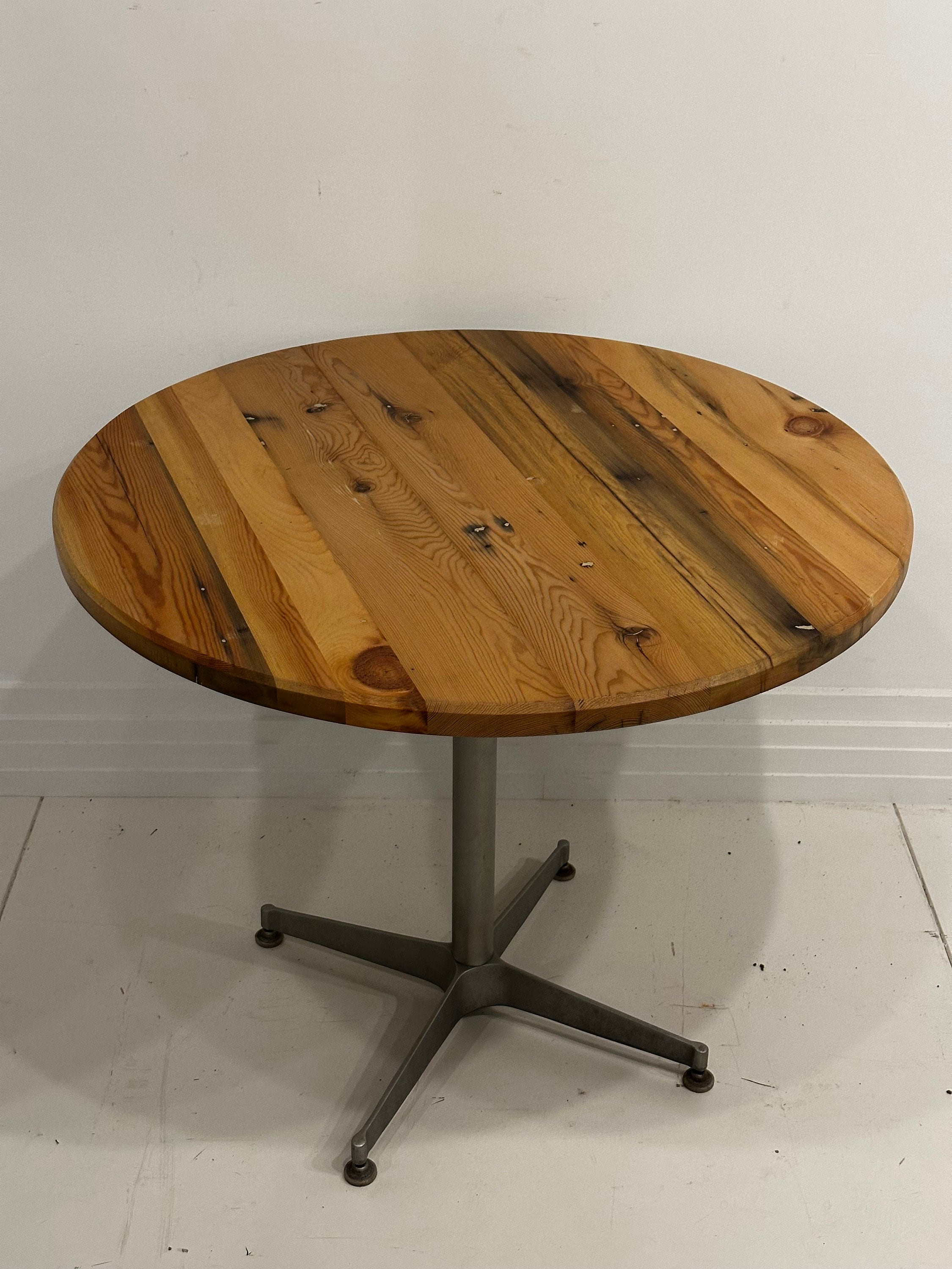 Round Top Pine Table on a 1950s Metal Stand - Etsy