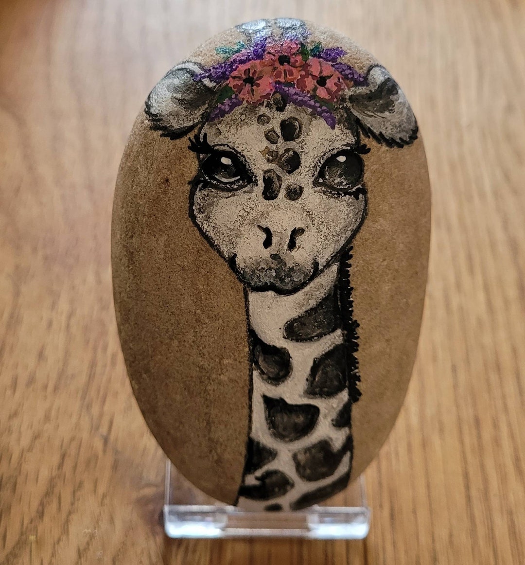 Baby Giraffe Hand Painted Rock Made to Order - Etsy