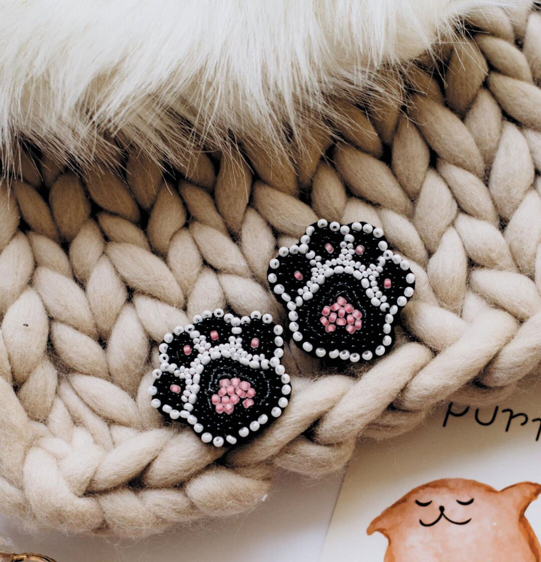 DIY Beaded Paw Print Brooch Kit, Embroidery Animal Pin - Etsy