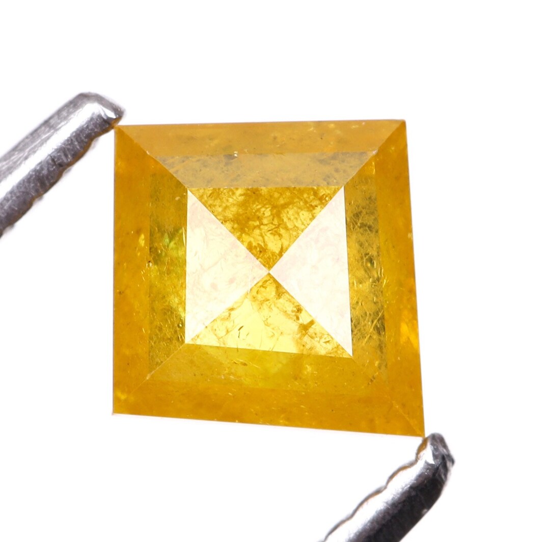 0.65 CT, 6.8 X 6.4 MM | Natural Loose Diamond | Yellow Diamond | Kite ...