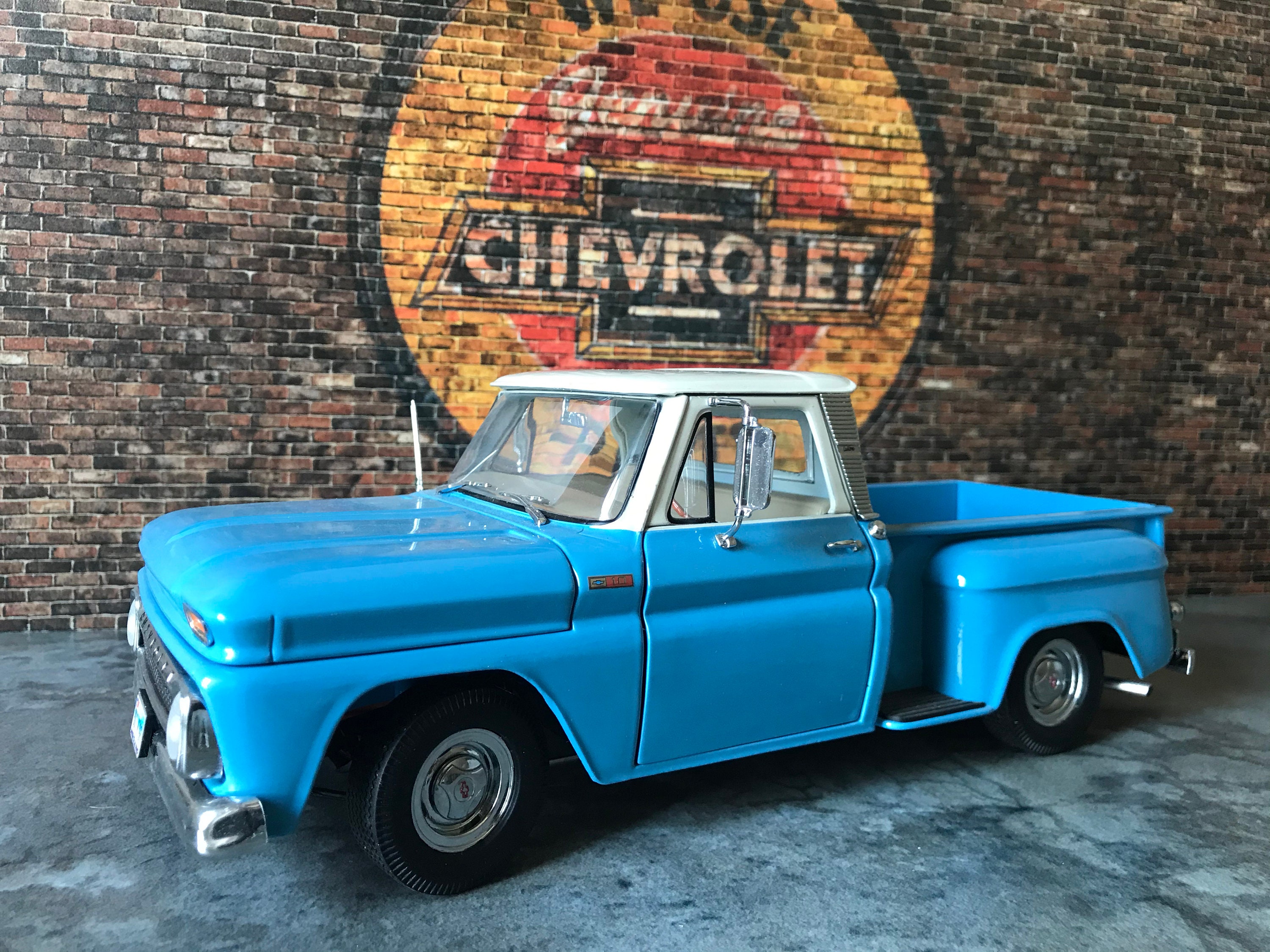 1:18 Scale Diorama Miniature Chevrolet Chevy Garage Shop Diecast Model ...