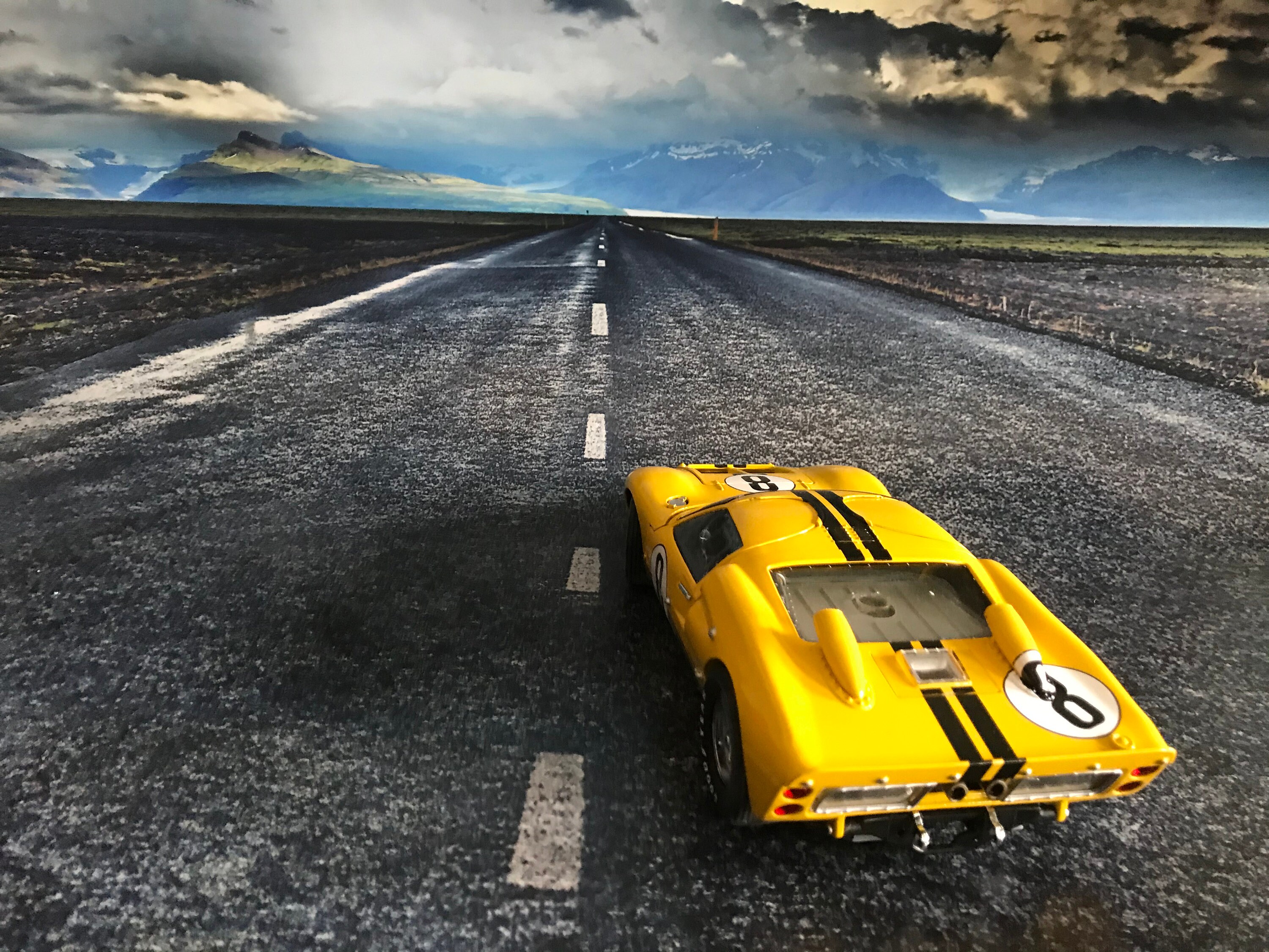 1:64 Scale Diorama Miniature Highway Racing Diecast Model Car ...