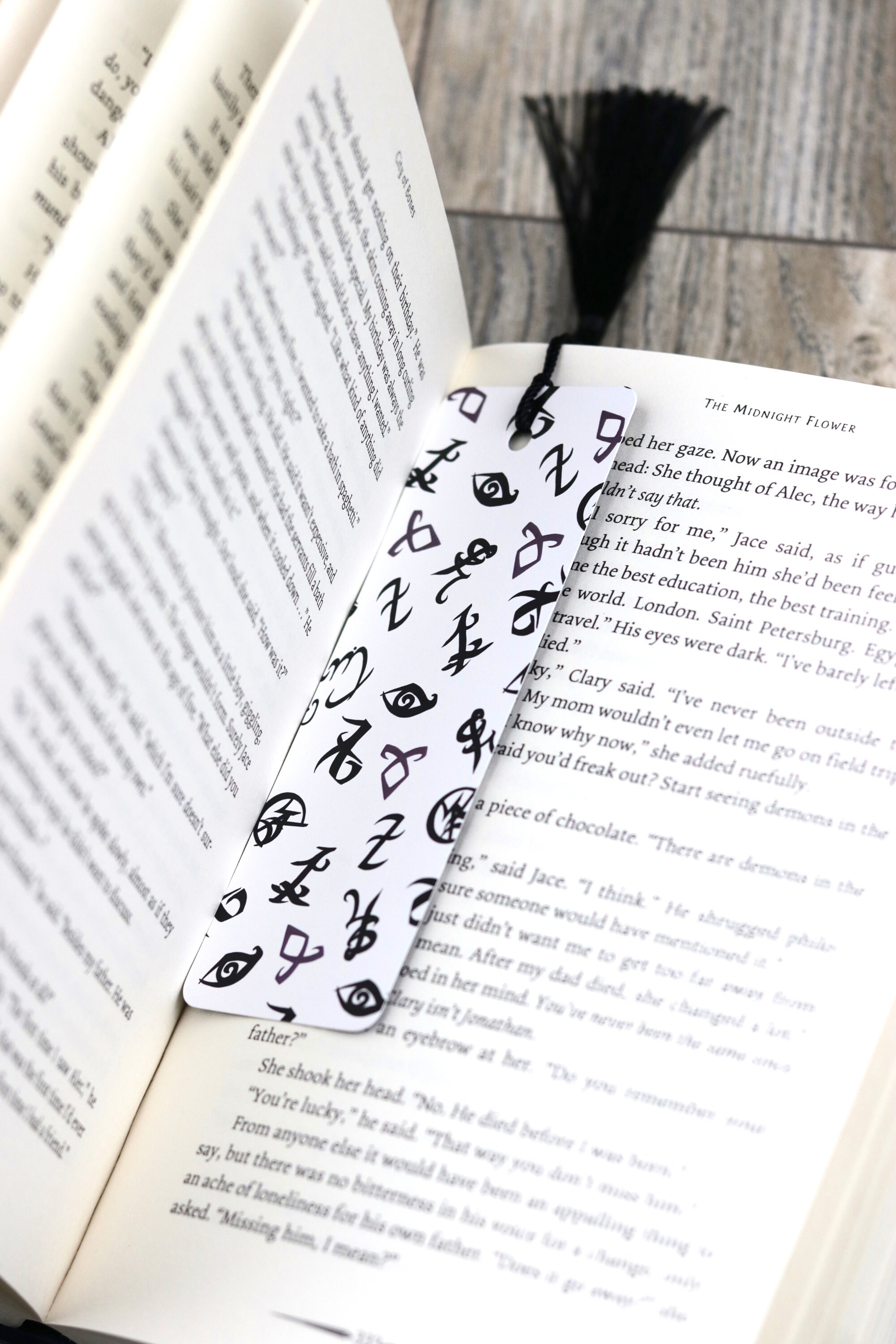 Shadowhunters Rune Bookmark Double Sided Shadowhunters - Etsy UK