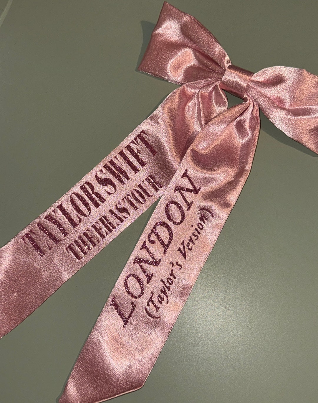 TAYLOR SWIFT Inspired Tour Bow FASTSHIPPING Bff Birthday Gift - Etsy