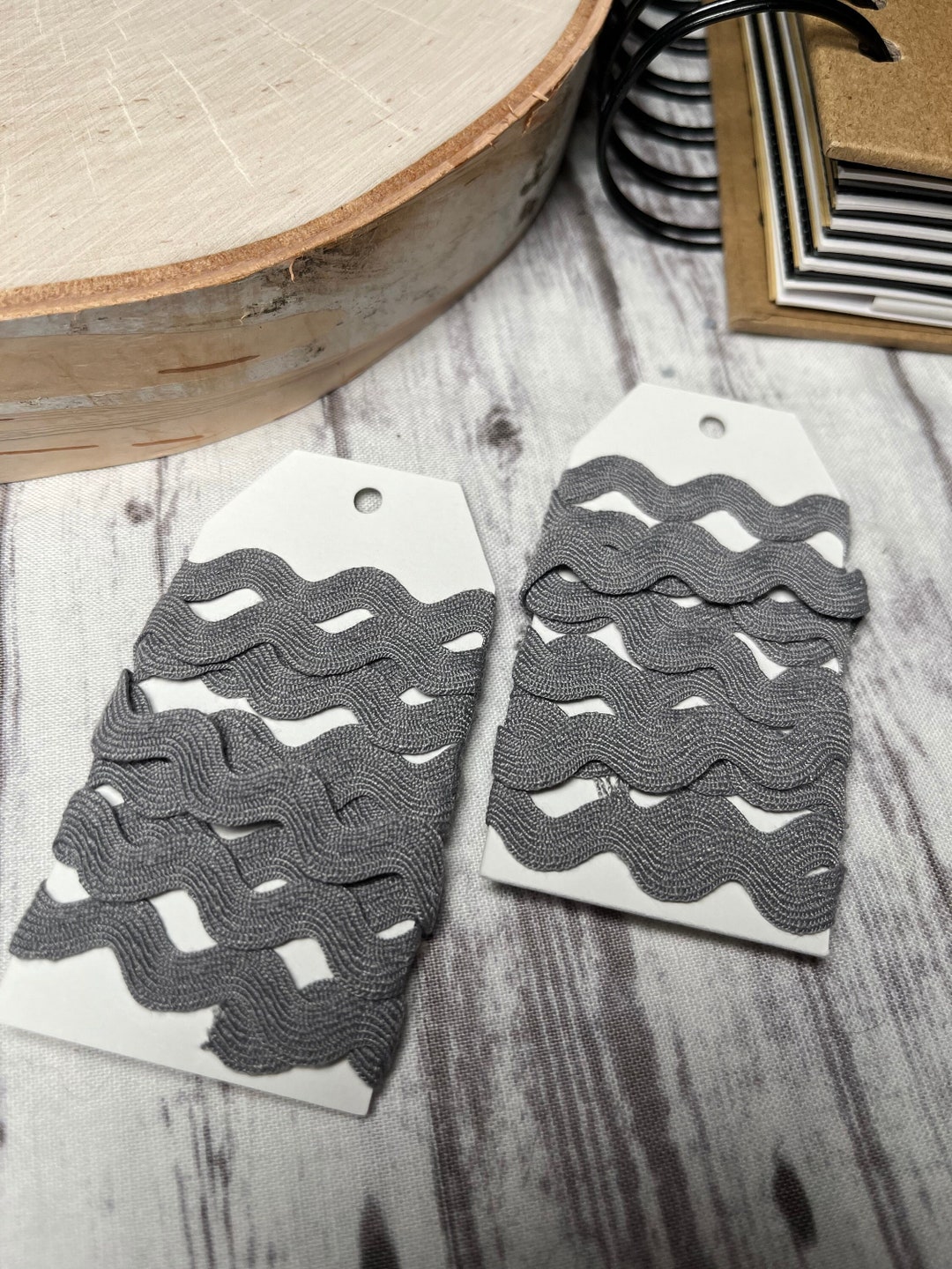 Ribbon Sample | Gray Rick Rack Ribbon | 1 Yard Ribbon - Etsy