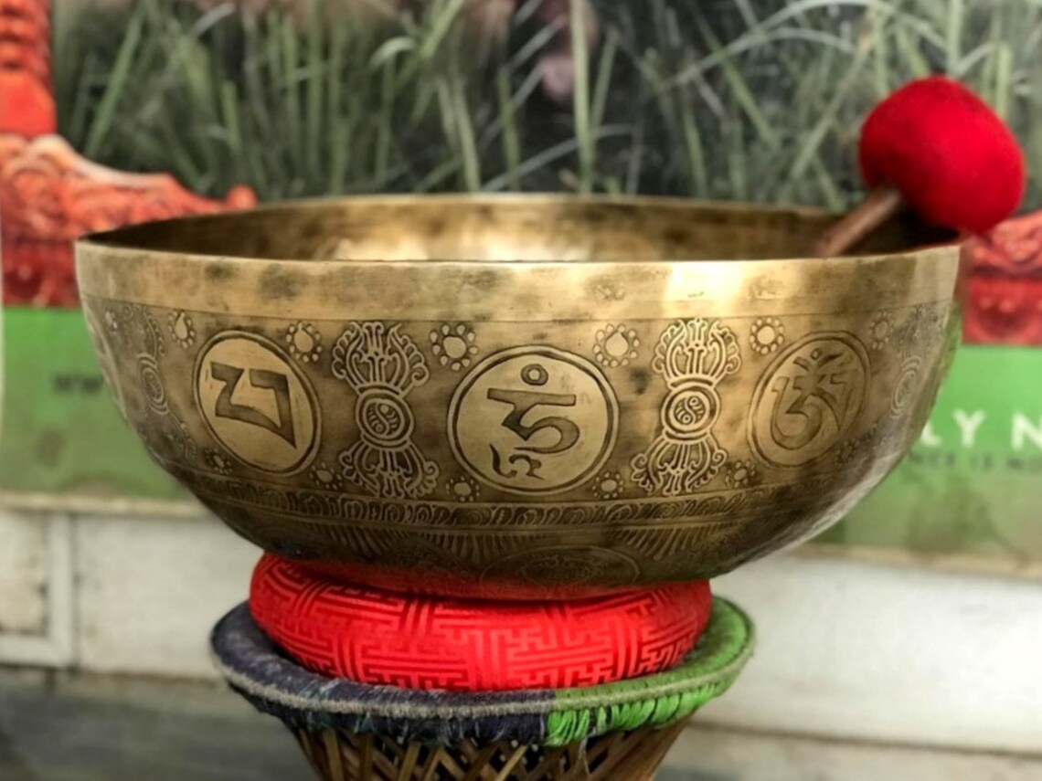 Extra Large 20 Inch Tibetan Singing Bowl Special Carving - Etsy
