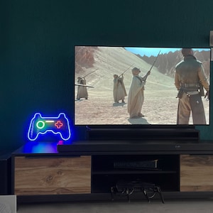 Gaming Controller | Neon Light (LED), Game Shaped Sign Lights for Wall ...