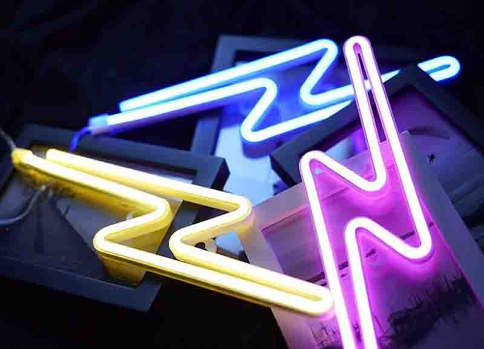 Mini Lightning Bolt Neon Light LED Sign Lights for Wall Mount ...