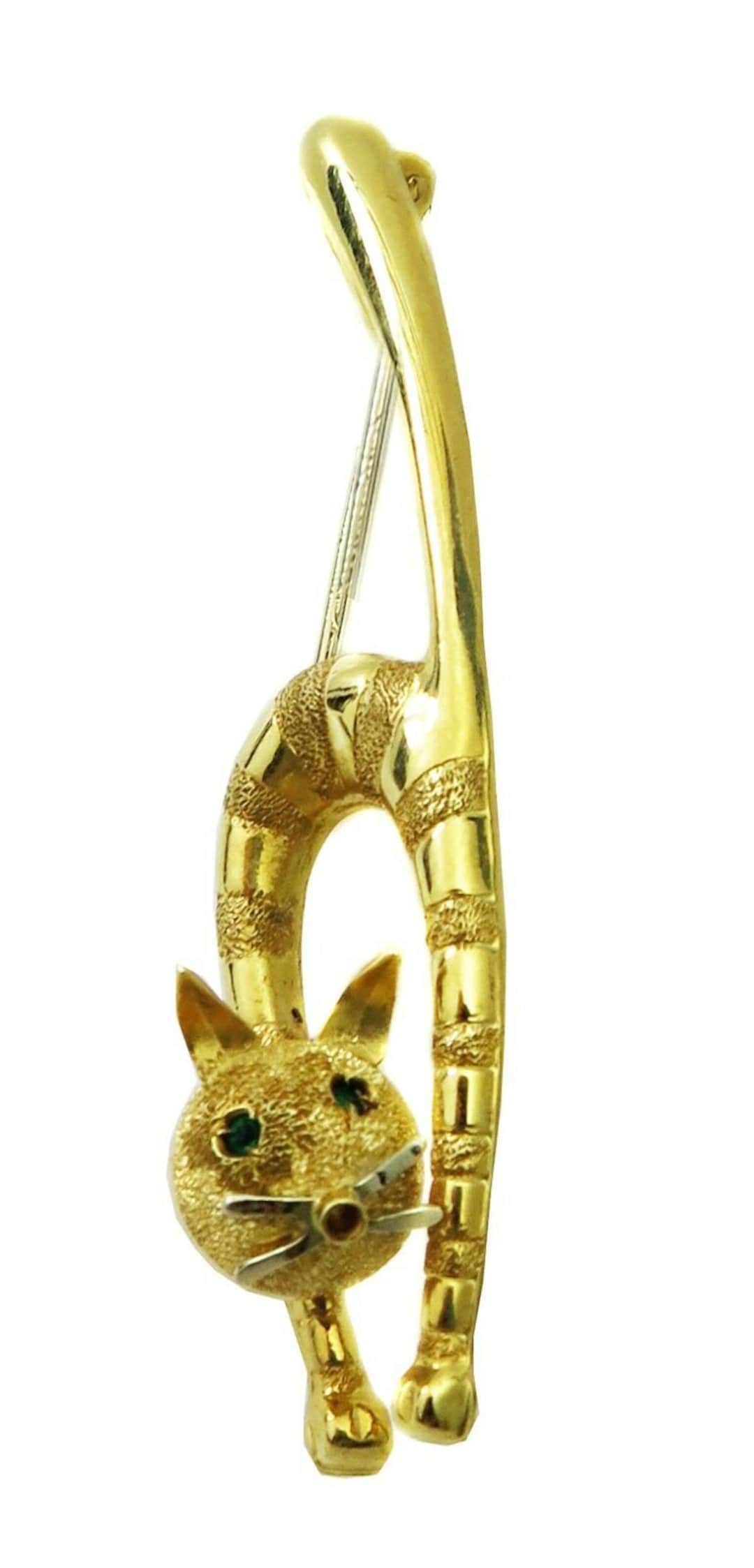 18k Yellow Gold Vintage Hunch Back Cat Brooch Pin With Green Emerald ...