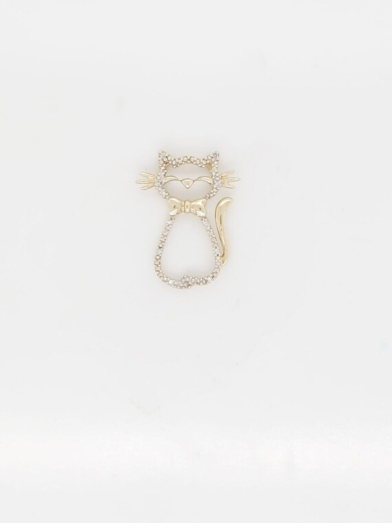 10K yellow gold Kitty cat playing with the ball charm… - Gem