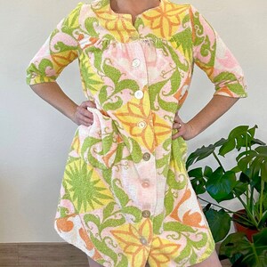 Vintage 60's 70's Terry Cloth Psychedelic Colorful Button Front Cover ...