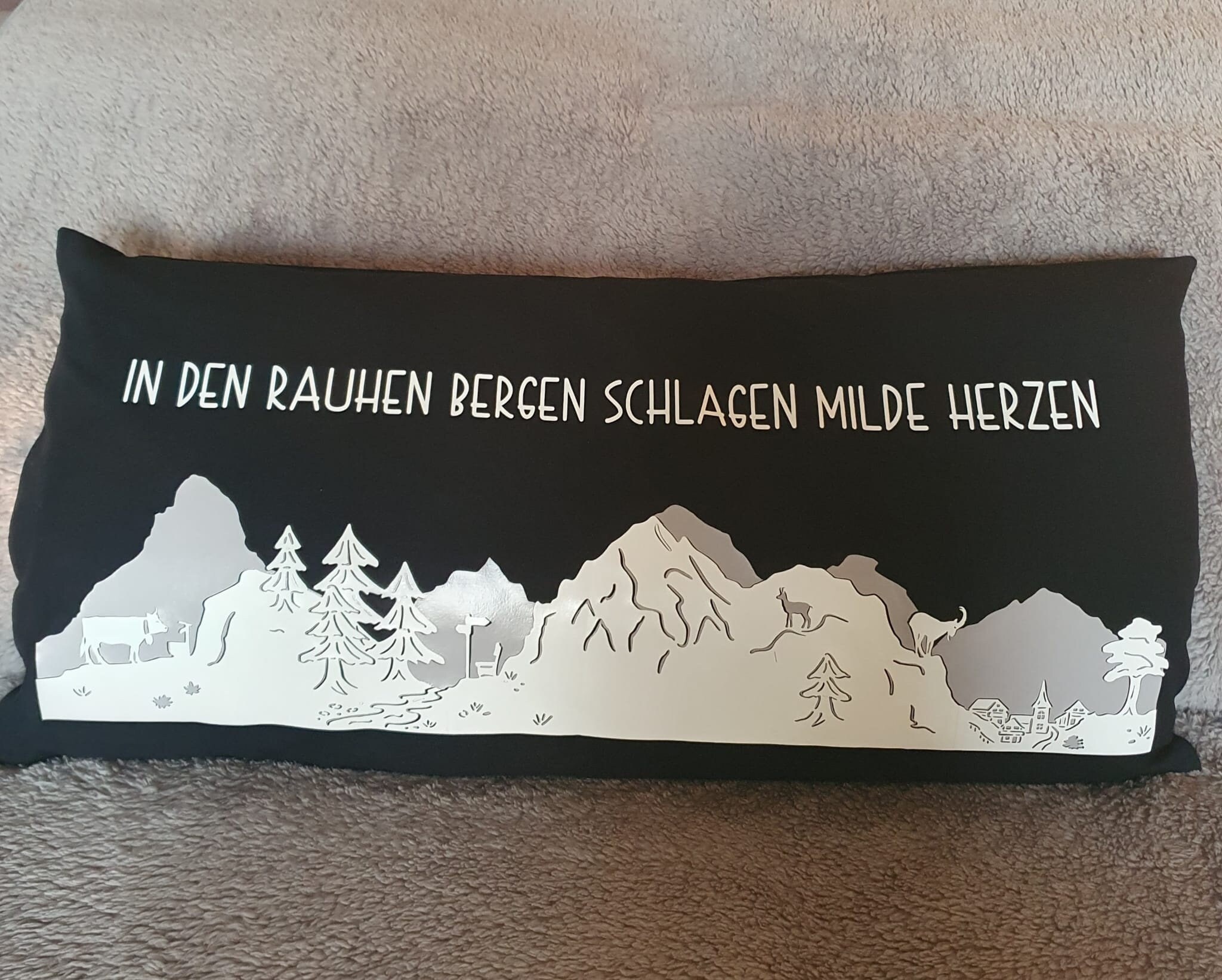 Plotterdatei IN DEN BERGEN svg + dxf - Etsy.de