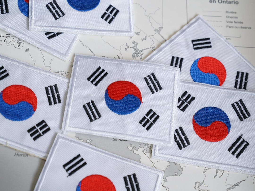 South Korea Flag Embroidery Patch Iron on Sew on 2.75"x2.25" - Etsy