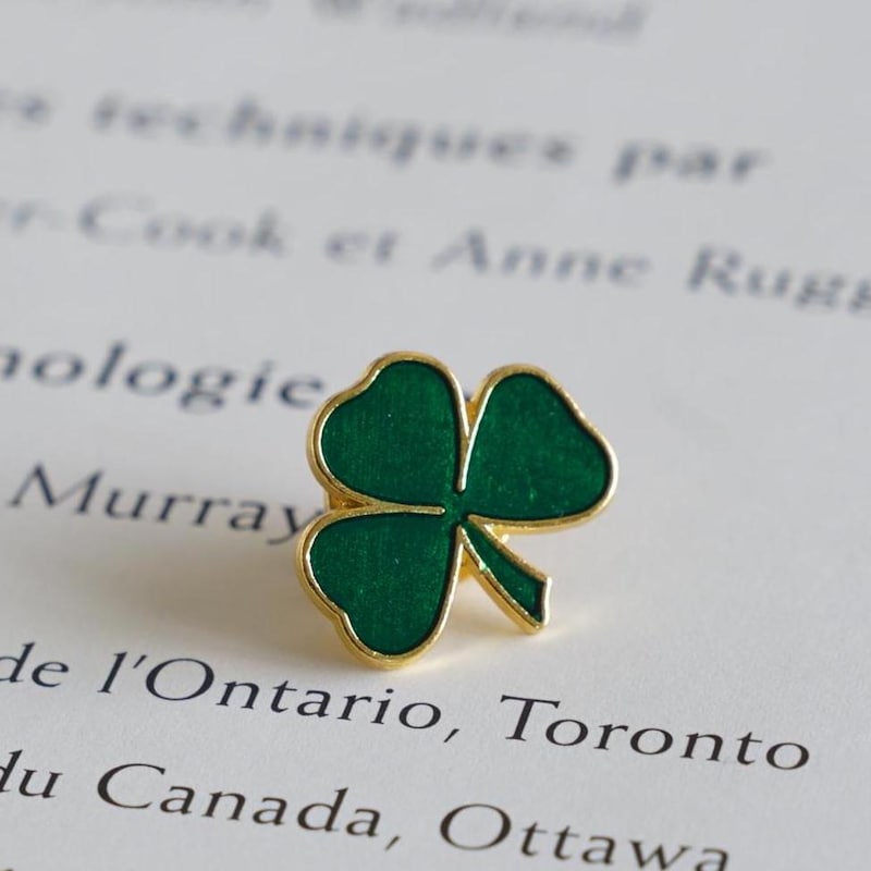 Shamrock Pin - Etsy