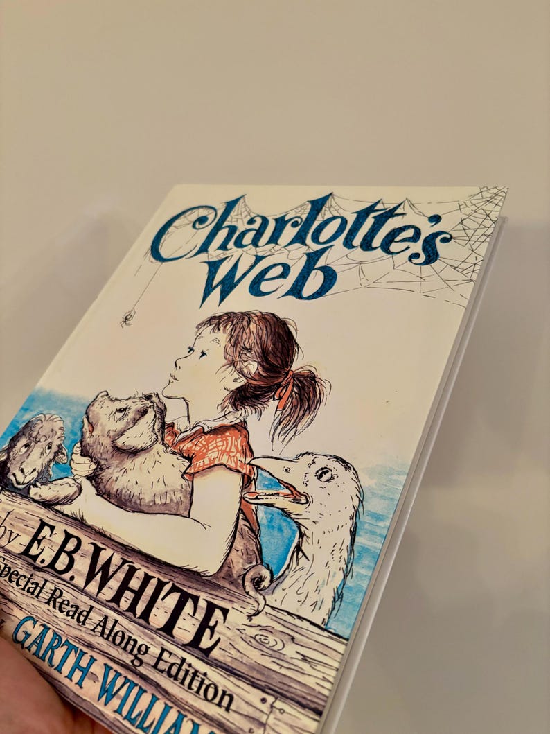 CHARLOTTE'S WEB - E.B. White - 1997 Edition, Special Read Along Edition ...