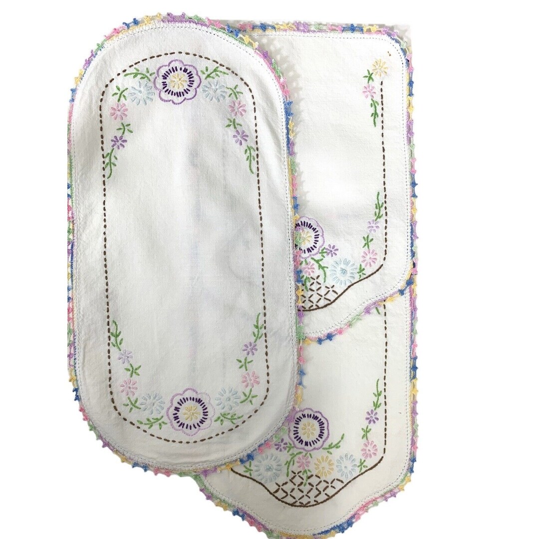 Vintage Armchair Doilies Hand Embroidered Floral Print Armrest & Back ...