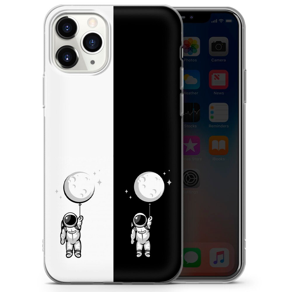 Astronaut to the Moon Perfect Gift Universe Astronaut Phone Case Cover ...