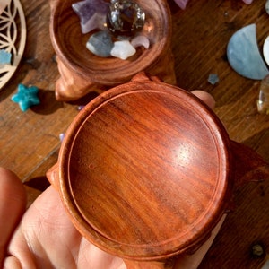 Wood Stand for Large Crystal Spheres + Crystal Specimen Display, Large ...