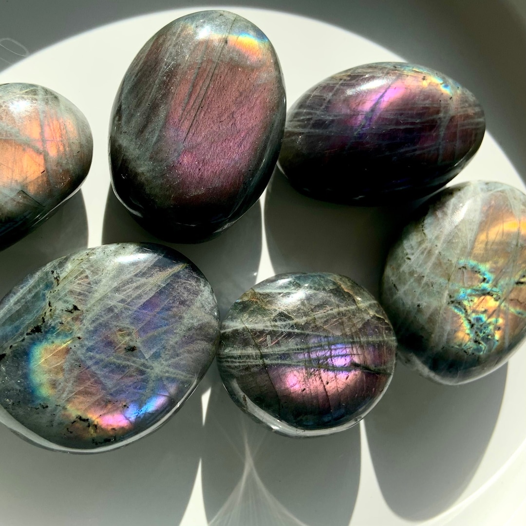 Purple Labradorite Palmstone, Rainbow Labradorite, Third Eye Chakra ...