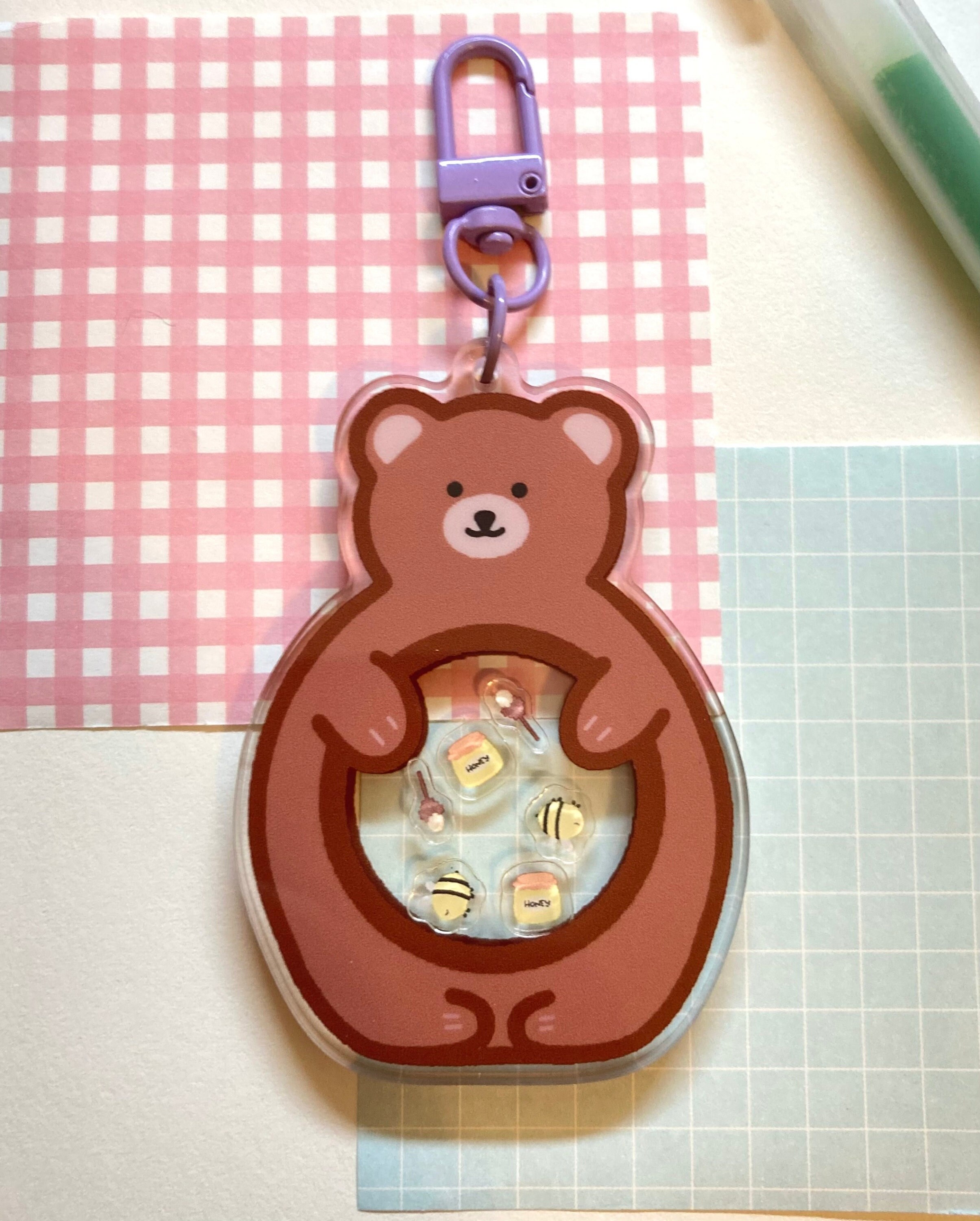 Kawaii Bear Acrylic Shaker Keychain | Shaker Bee and Honey Charms ...