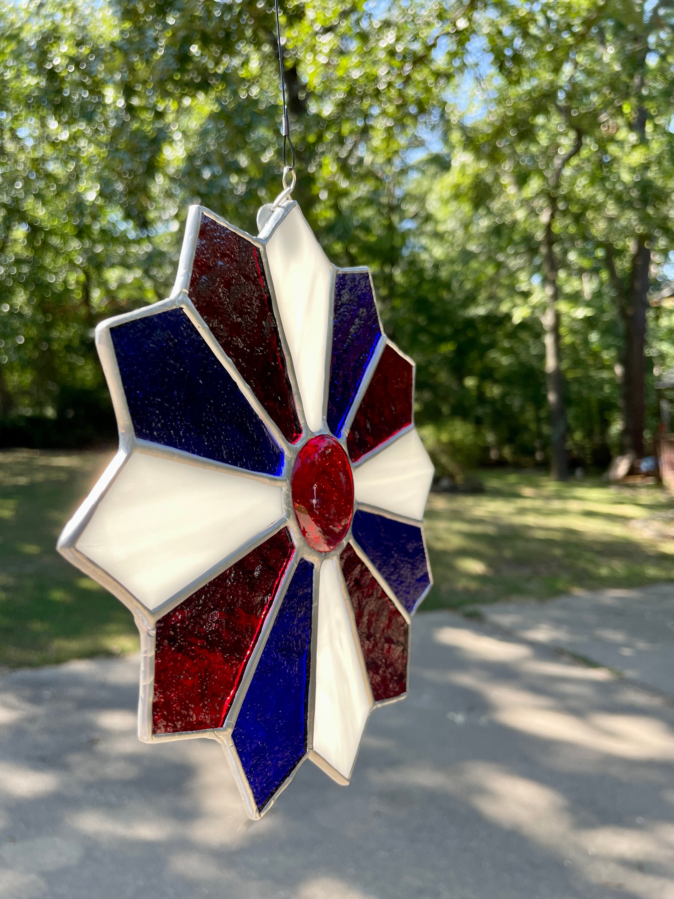 Red, White, & Blue Stained Glass Starburst Suncatcher - Etsy