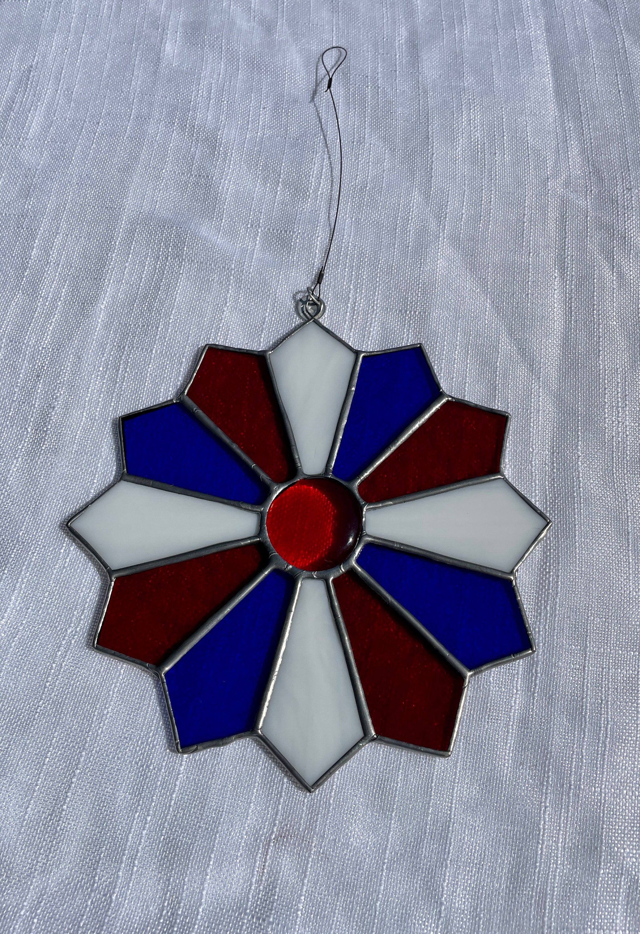 Red, White, & Blue Stained Glass Starburst Suncatcher - Etsy