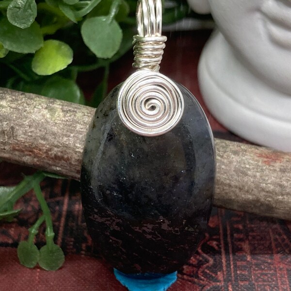 Iolite Jewelry - Etsy
