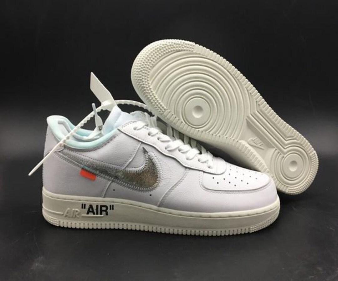 Off-white X Air Force 1 Low complexcon White/metallic Silver... sport ...