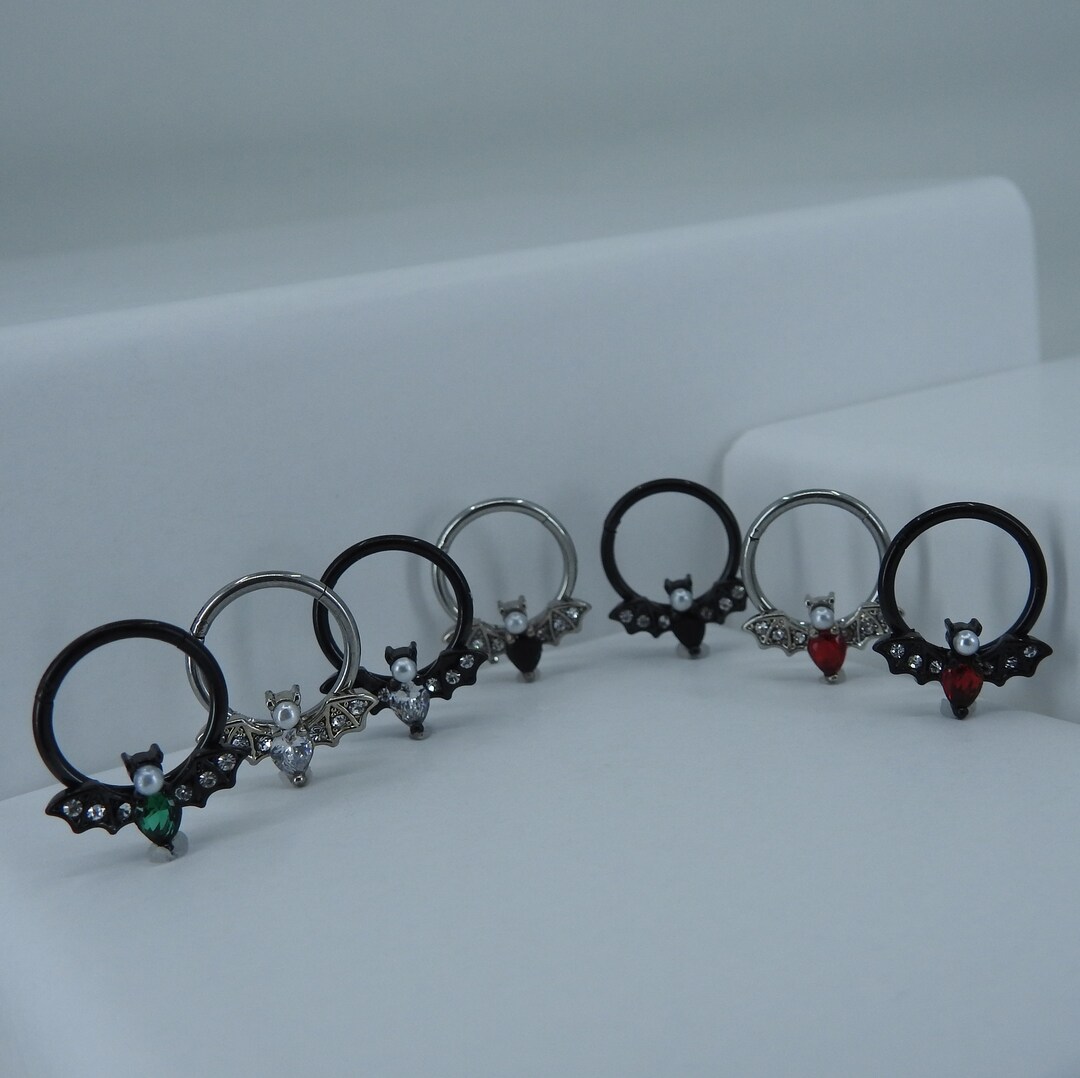 Surgical Steel CZ Bat Clicker 1.2mm 16g Suitable for Daith - Etsy