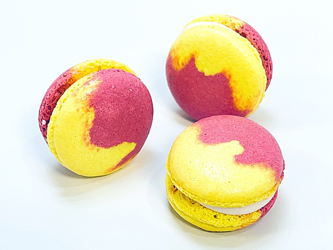 6 Pack Cranberry and Yuzu Macarons - Etsy