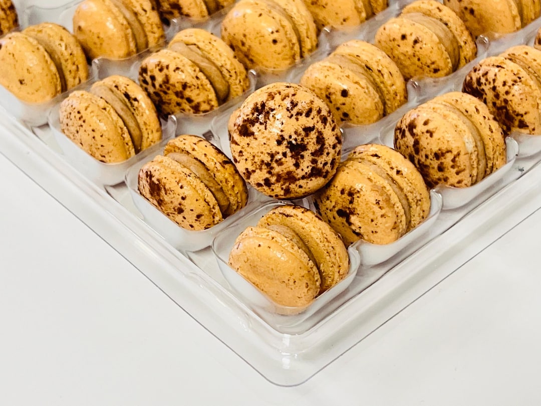 Mini Nutella Macarons: Chocolate Splatter Design - Etsy