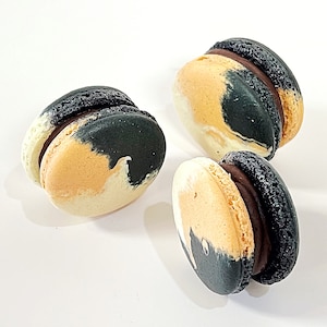 50 Pack Almond Joy French Macarons - Etsy