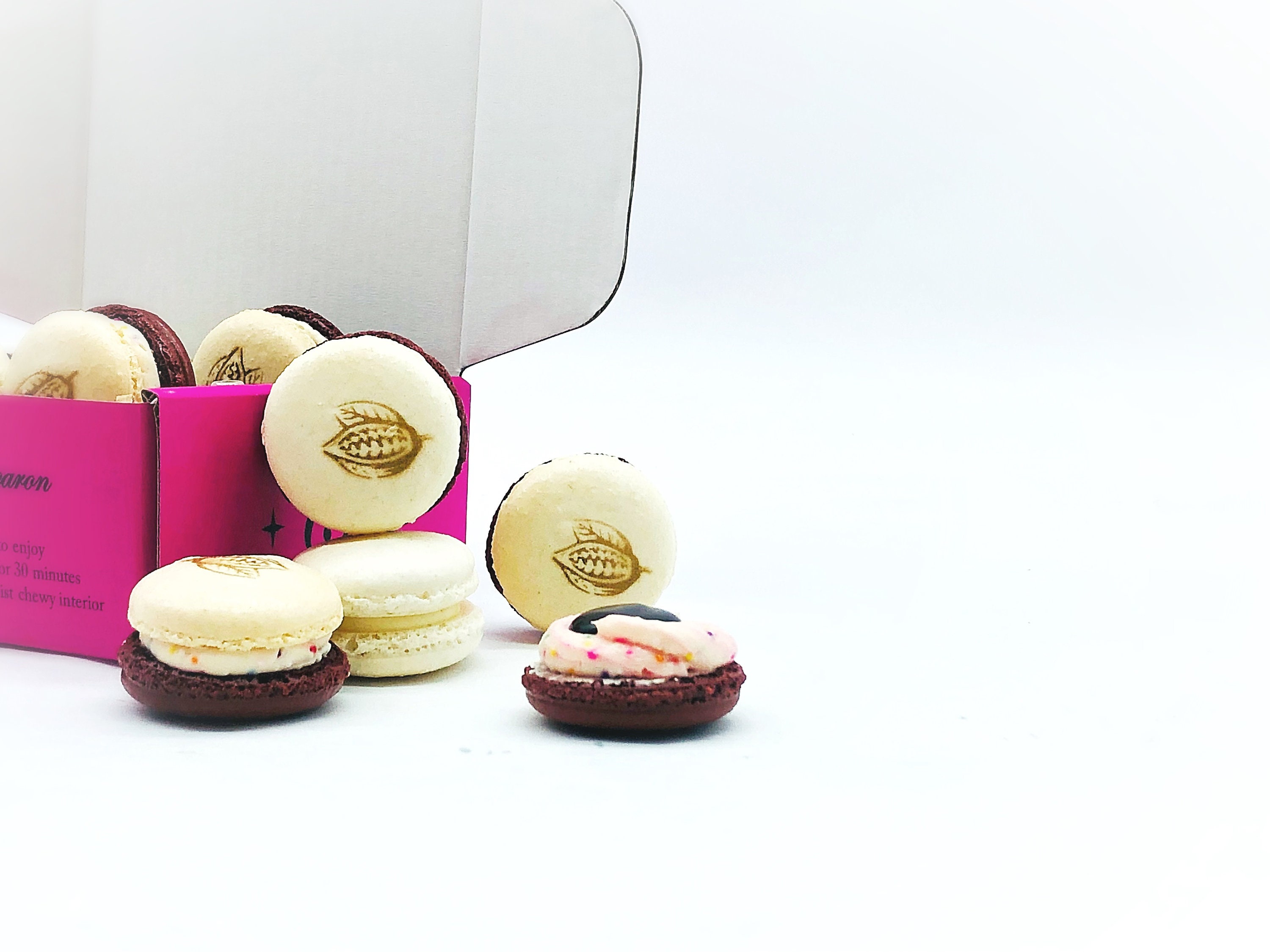 6 Pack Chocolate Sundae French Macarons - Etsy