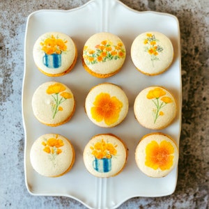 Golden Poppy Macaron | Packs of 6, 12, or 24 - Etsy