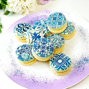 Customizable Blue and White Patterned Macarons - Etsy